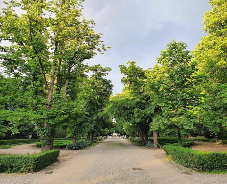 11 Best Parks in Warsaw (2026)