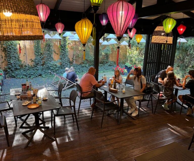 16 Best Asian Restaurants in Warsaw (2026)