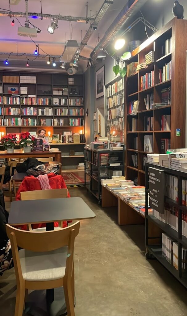 27 Best Cafés in Warsaw That You'll Love (2026)